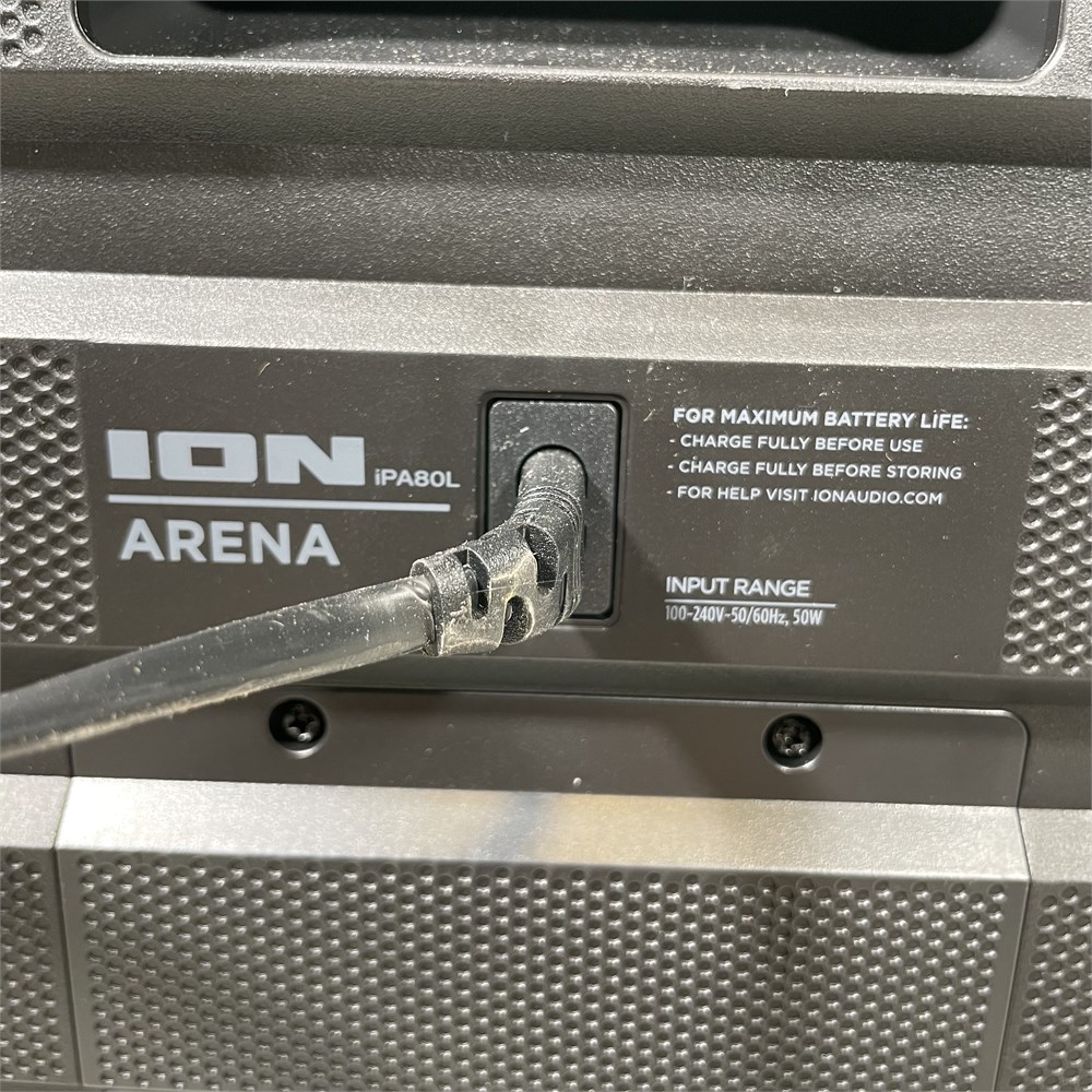 UW SWAP Online Auction - Speaker System (7C)