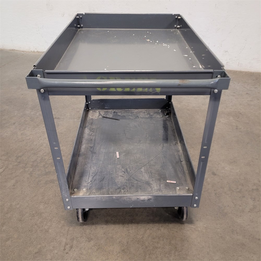 UW SWAP Online Auction - Utility Cart (4F)