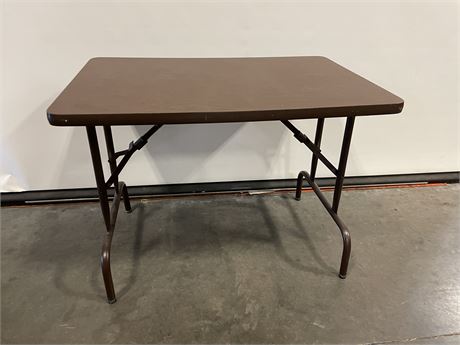 UW SWAP Online Auction - Folding Table
