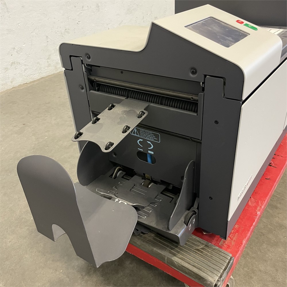 UW SWAP Online Auction - Paper Folder/Inserter (7D)