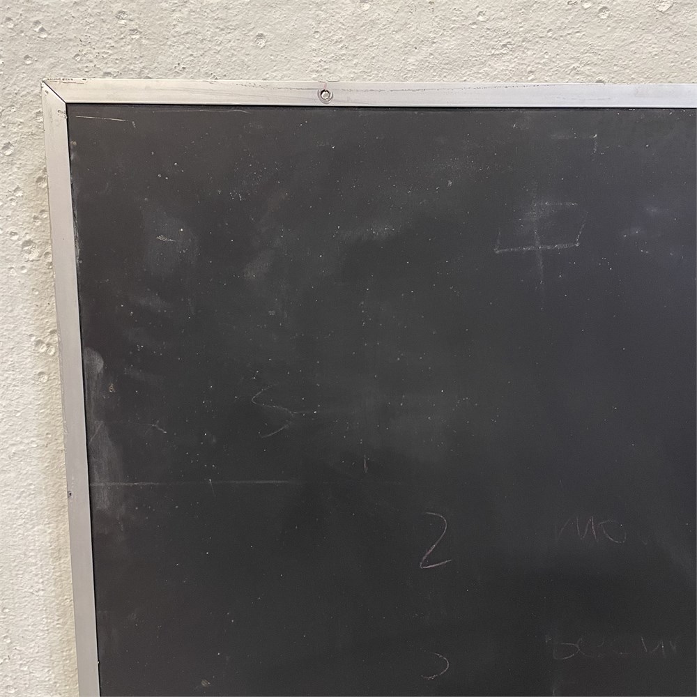 UW SWAP Online Auction - Chalk Board (6D)