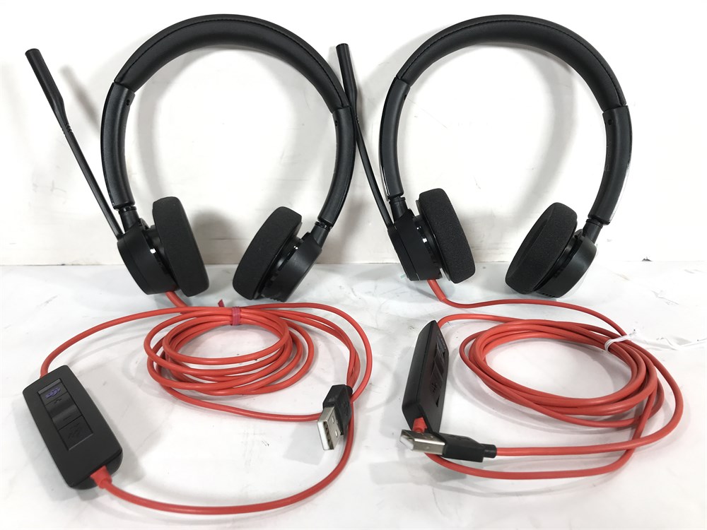 UW SWAP Online Auction - Pair of Wired Headsets (BK)