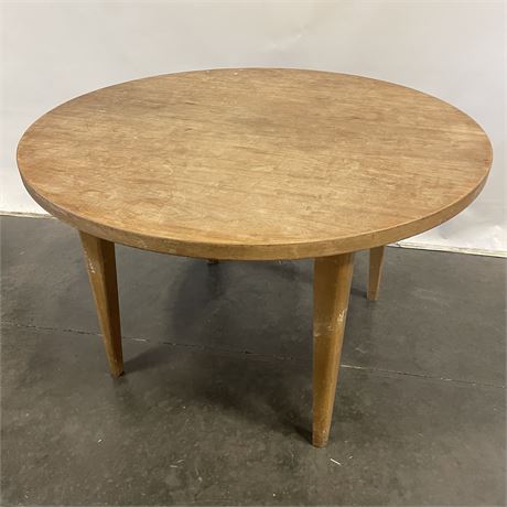 UW SWAP Online Auction - Round Table (1E)