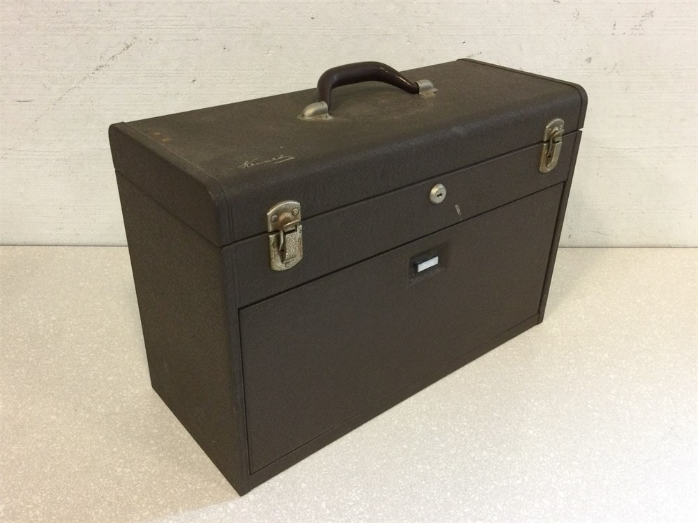 UW SWAP Online Auction - Toolbox (7C)
