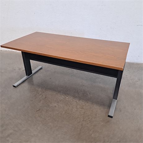 UW SWAP Online Auction - Office Desk