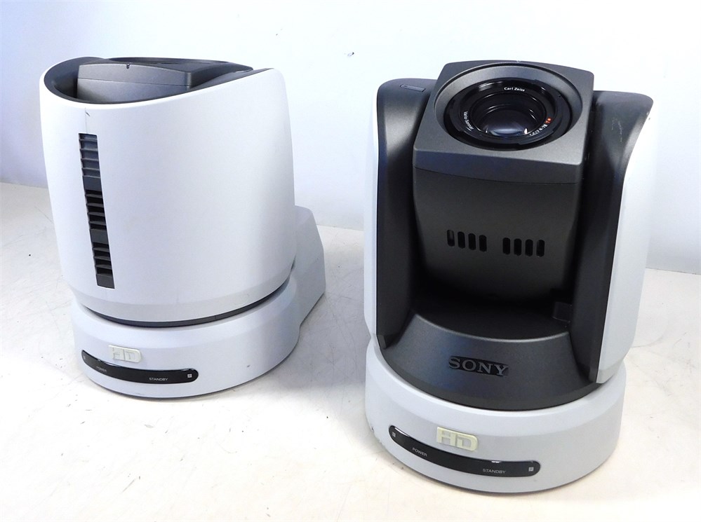 UW SWAP Online Auction - Lot of 2 HD 3CMOS Color Video Cameras