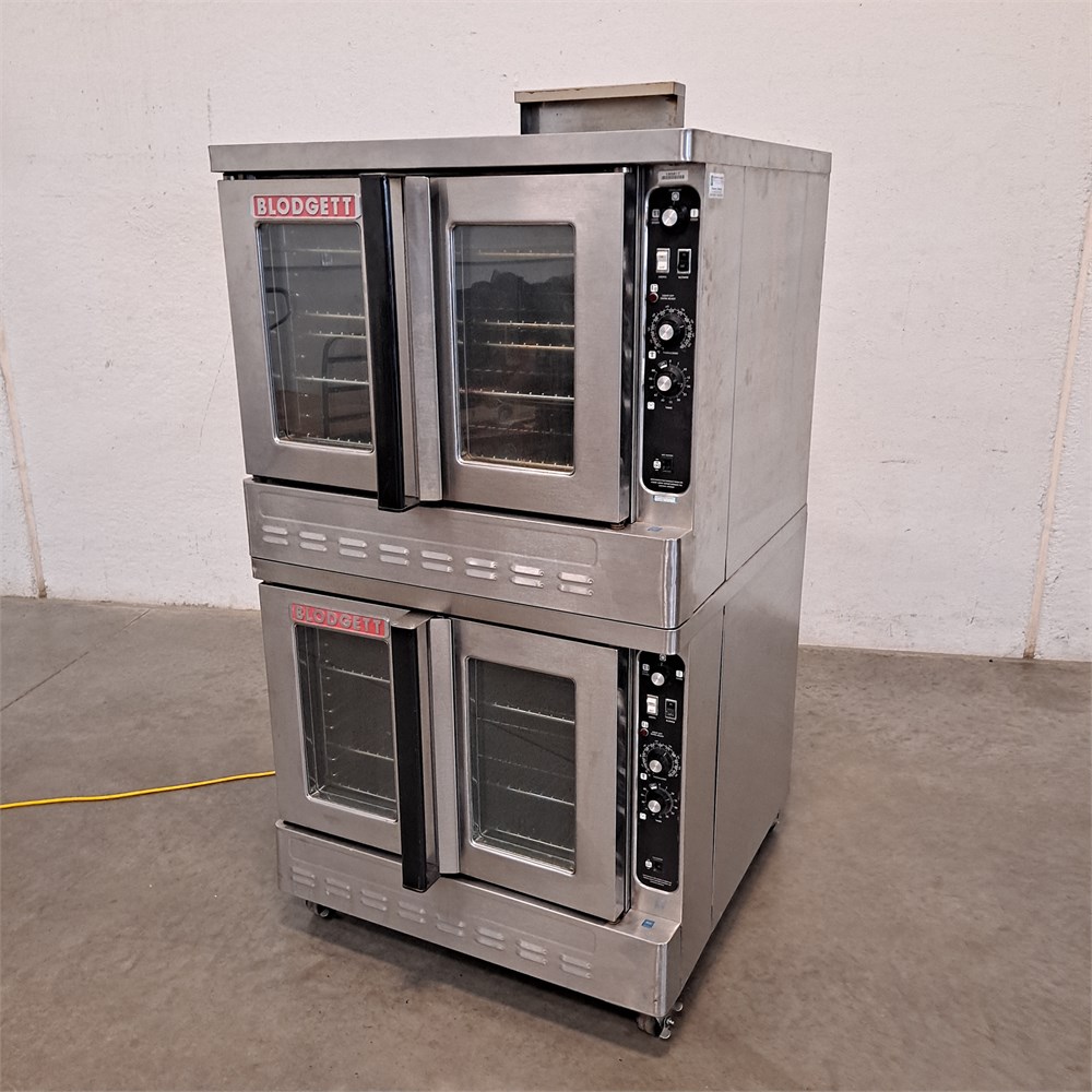 UW SWAP Online Auction - Commercial Duel Stack Oven (B4)