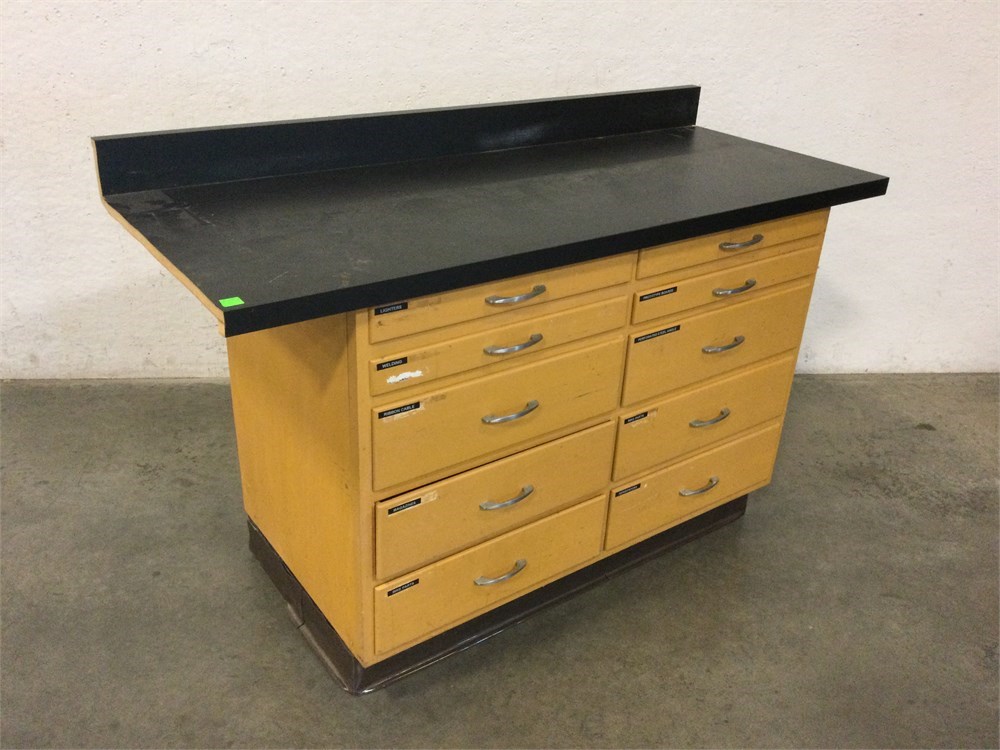 UW SWAP Online Auction - Workstation (N)