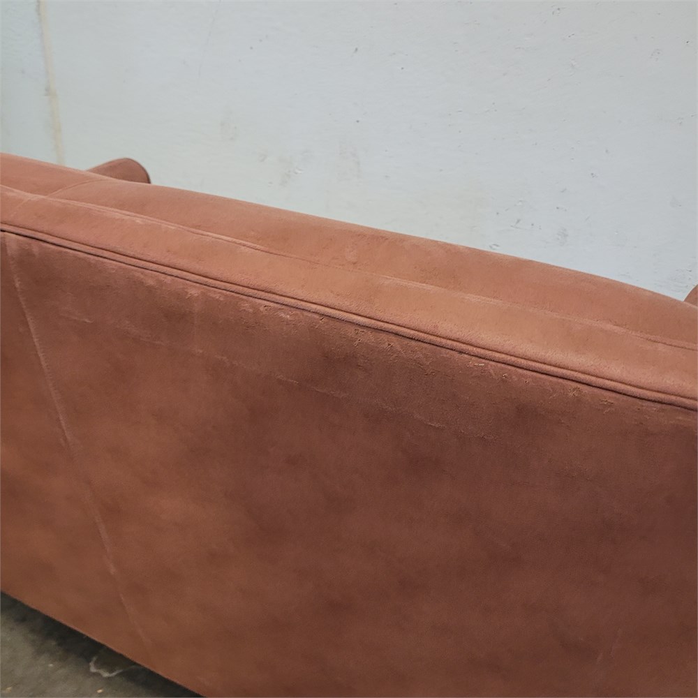 UW SWAP Online Auction - 2-Seat Couch (6D)