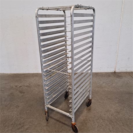 UW SWAP Online Auction - Mobile Pan Rack