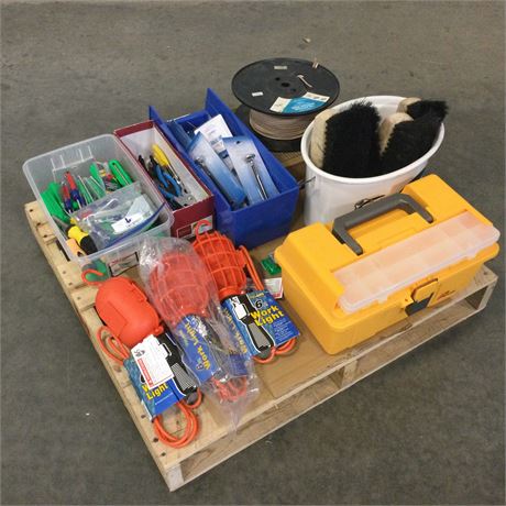 UW SWAP Online Auction - Lot of Assorted Tools (4C2)