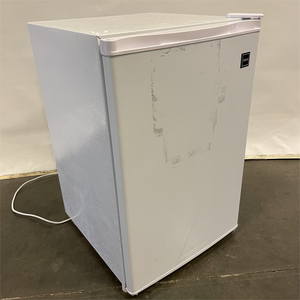 UW SWAP Online Auction - Mini Fridge
