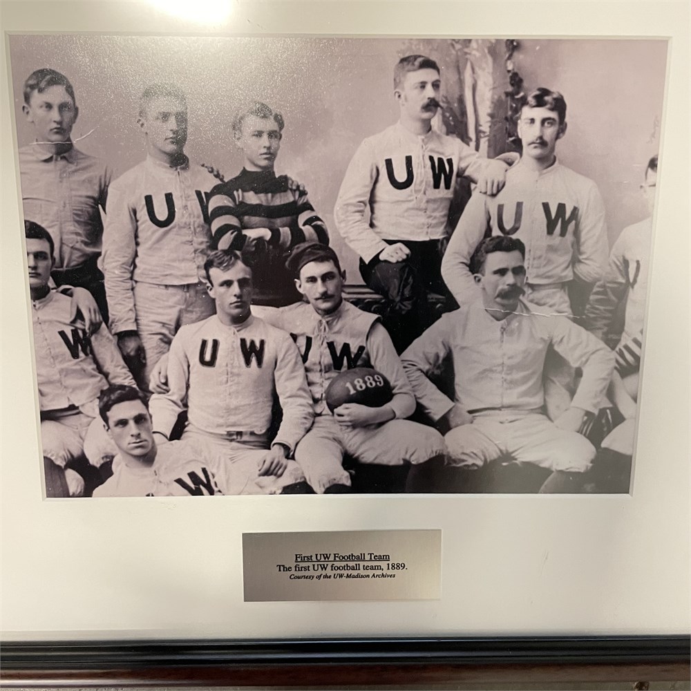 UW SWAP Online Auction - Lot of 6 Framed Sports Photos (7D)