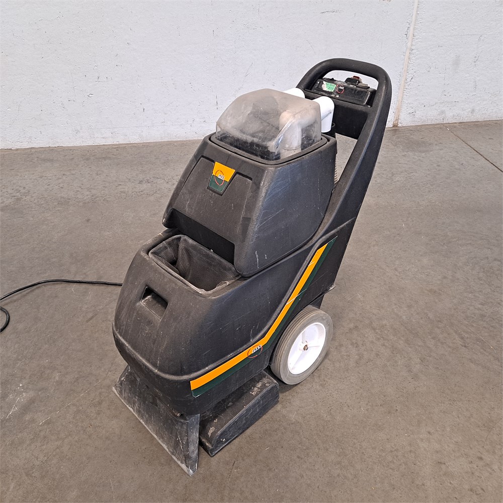UW SWAP Online Auction - Carpet Extractor