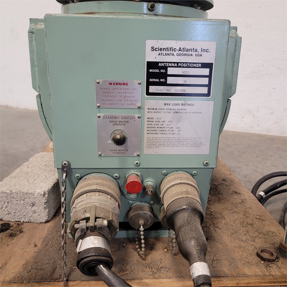 UW SWAP Online Auction - Antenna Positioner (4G)