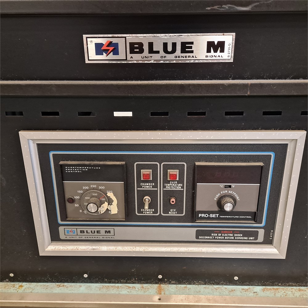 UW SWAP Online Auction - Blue M Industrial Oven (N)